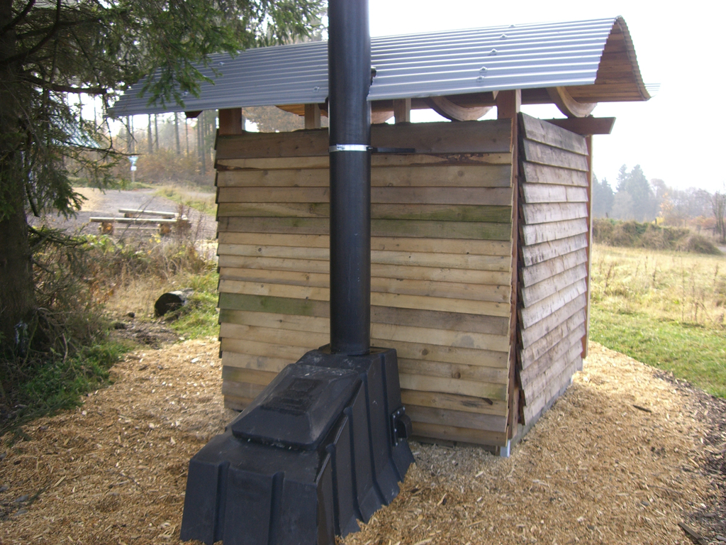 Hering entwickelt völlig autark funktionierende WC-Anlage – „WLT ...