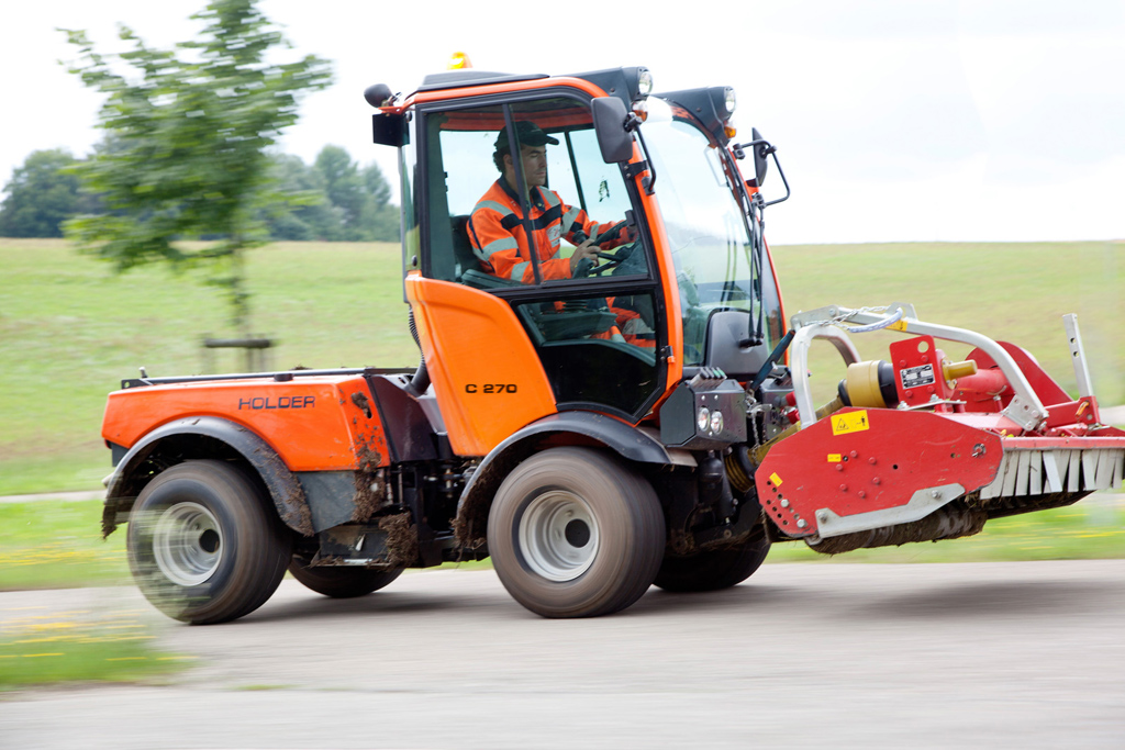 HOLDER präsentiert die neue Generation von Geräteträgern | Bauhof-online.de